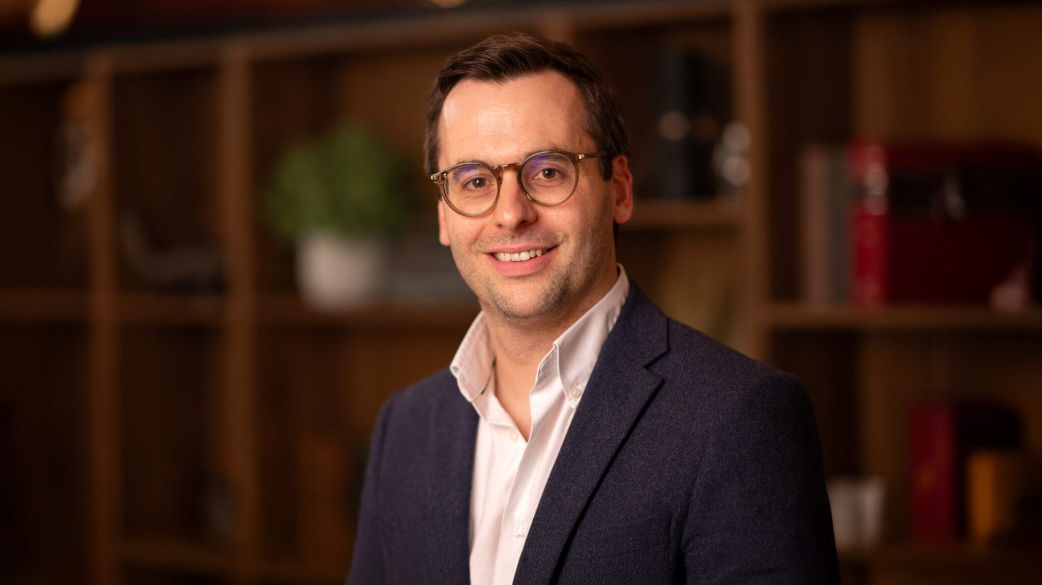 Quastels Acts for Gerald Edelman on Acquisition of Vista Partners