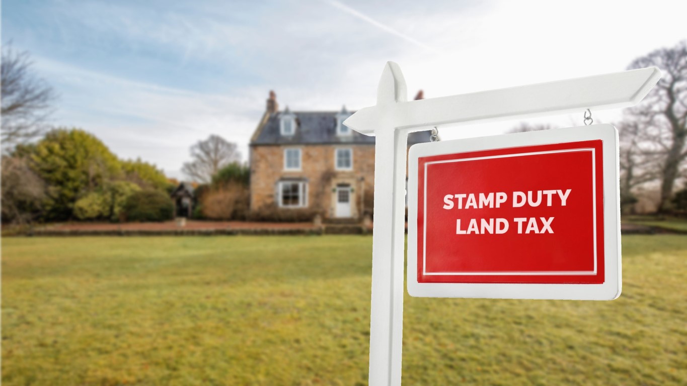 Jonathan Neilan | Residential Real Estate | Quastels | London